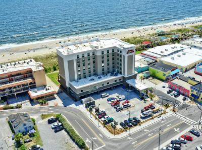 Hampton Inn & Suites Carolina Beach-Oceanfront Opens - Hotel Business ...